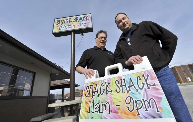 A Snack Shack attack | News, Sports, Jobs - Messenger News